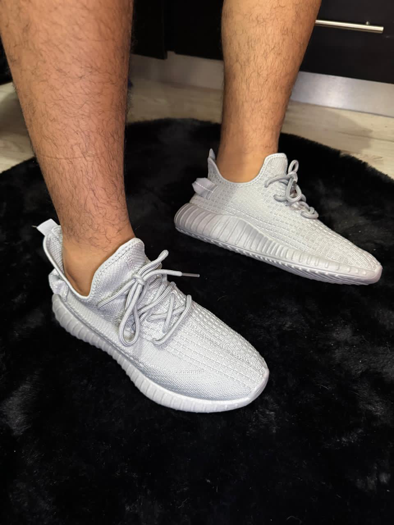 Yeezy Bost 350 Man | Bigote GT
